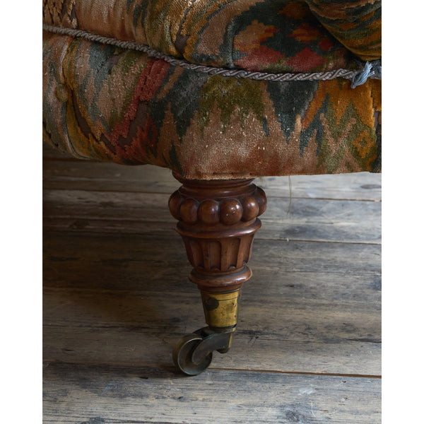 Antique Bedroom Sofa - Turned Walnut Legs – KONTRAST