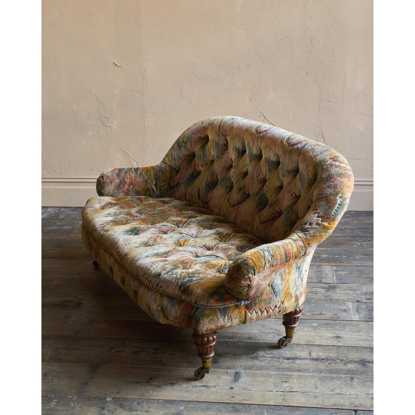 Antique Bedroom Sofa - Turned Walnut Legs – KONTRAST