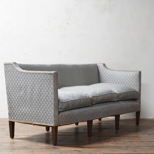 Antique Campaign Sofa - 8 legs – KONTRAST