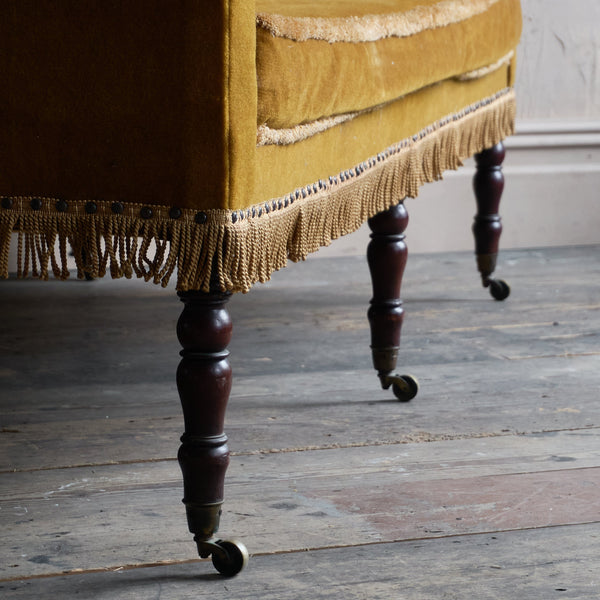 Regency Sofa - gold draylon velvet – KONTRAST