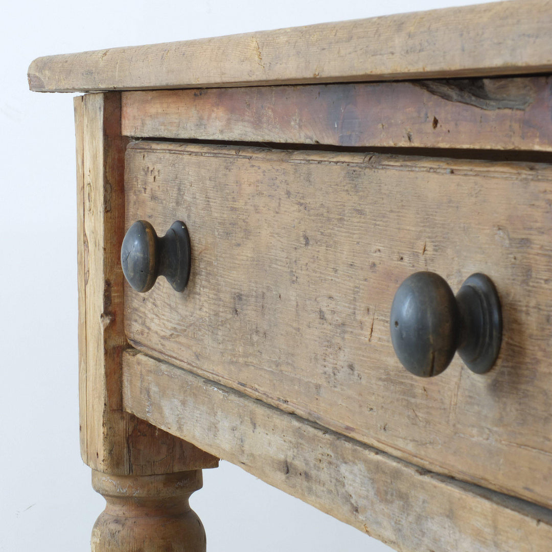 Antique pine farmhouse kitchen prep table – KONTRAST