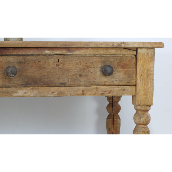 Antique pine farmhouse kitchen prep table – KONTRAST