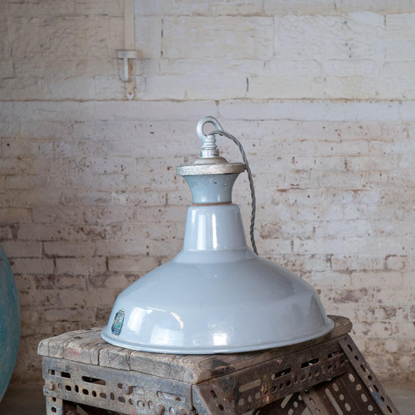 Benjamin RLM 12" Pendant Light – KONTRAST