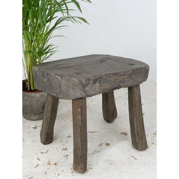 Large Oak Slab Milking Stool – KONTRAST